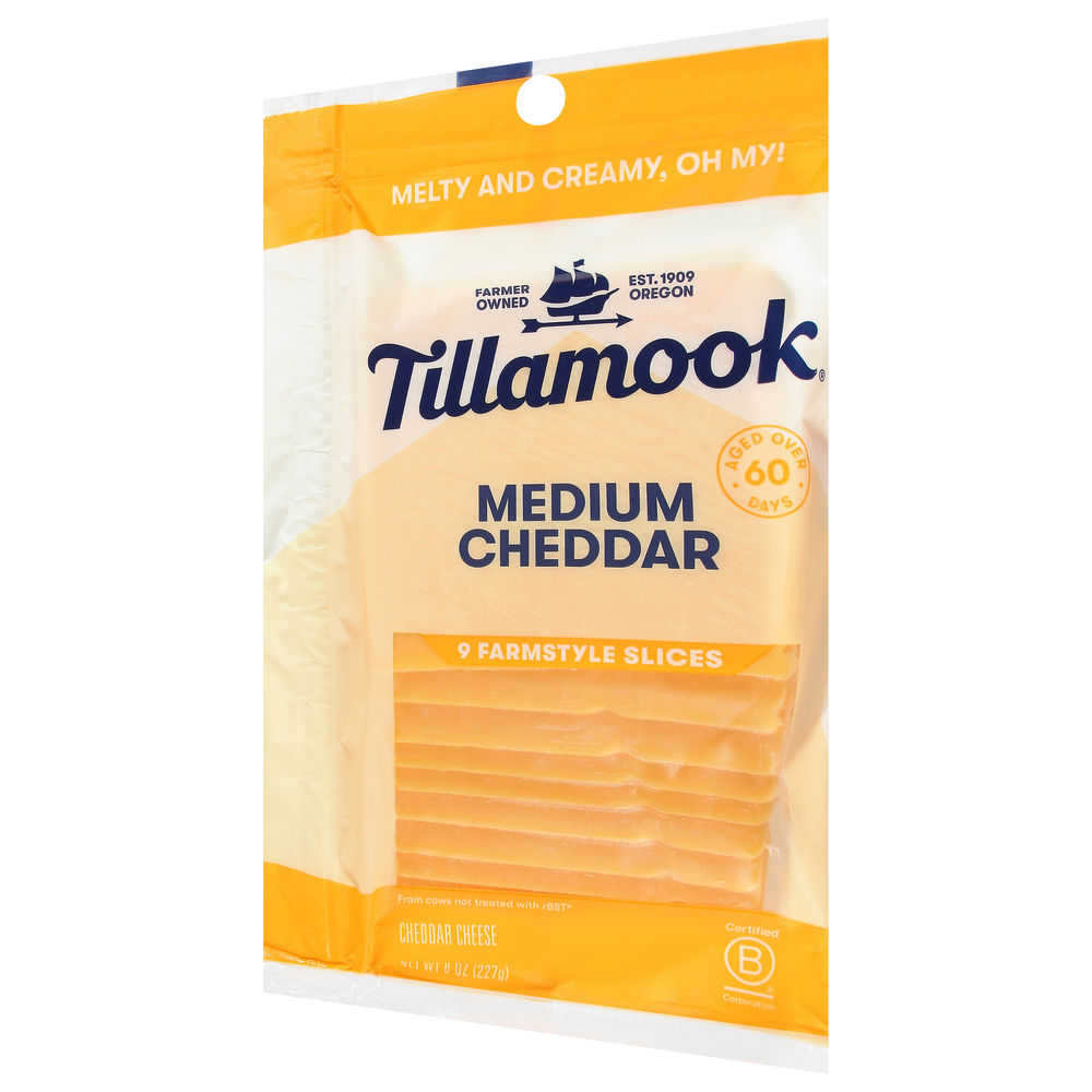 Tillamook Cheese, Medium Cheddar, Farmstyle Slices-Front-Right-Elevated